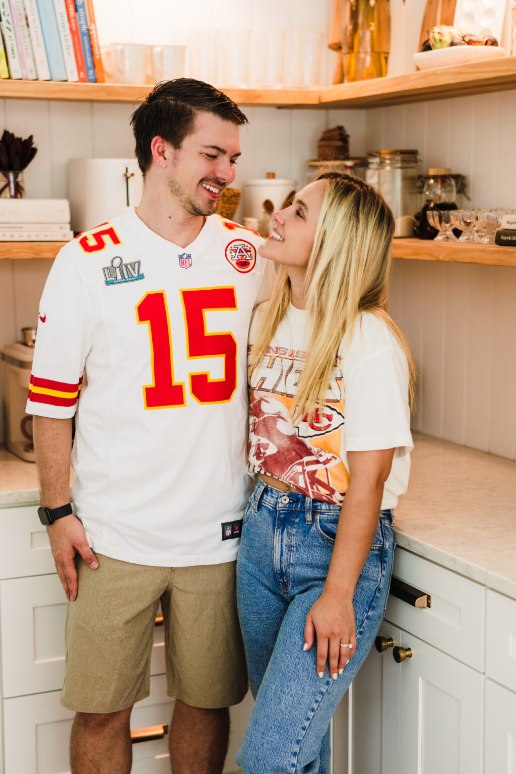 Veggie Chorizo Queso Dip: Perfect Appetizer for Watching Football