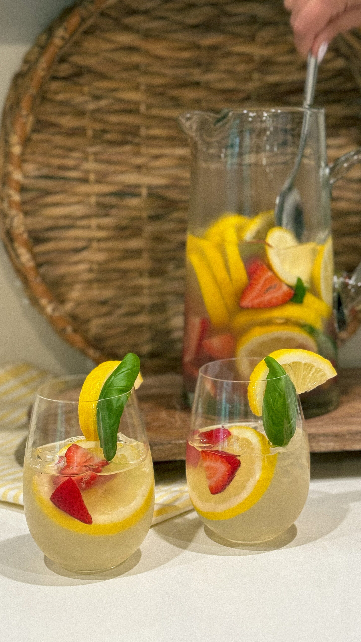 Strawberry Lemonade Sangria: Perfect White Sangria for Summer